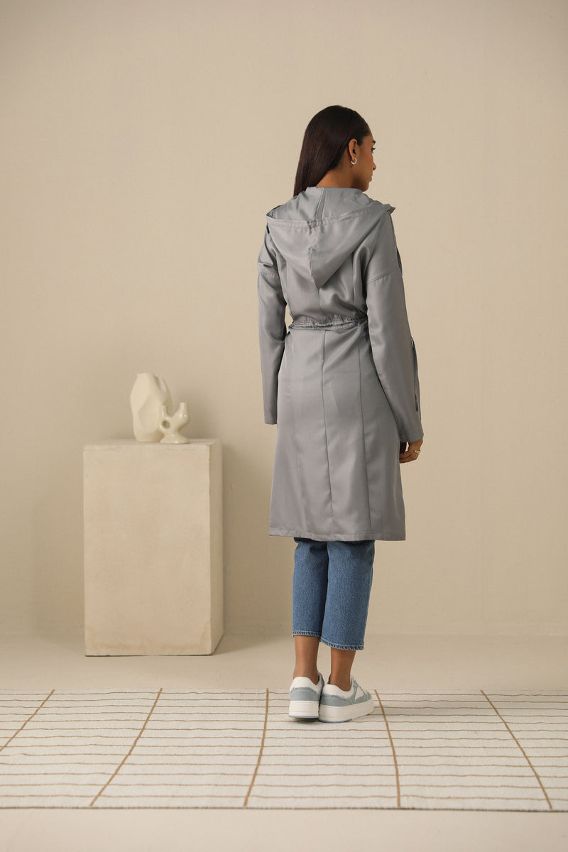 Sleek & Stylish Recycled Polyester Grey Raincoat | Comfortable Fit